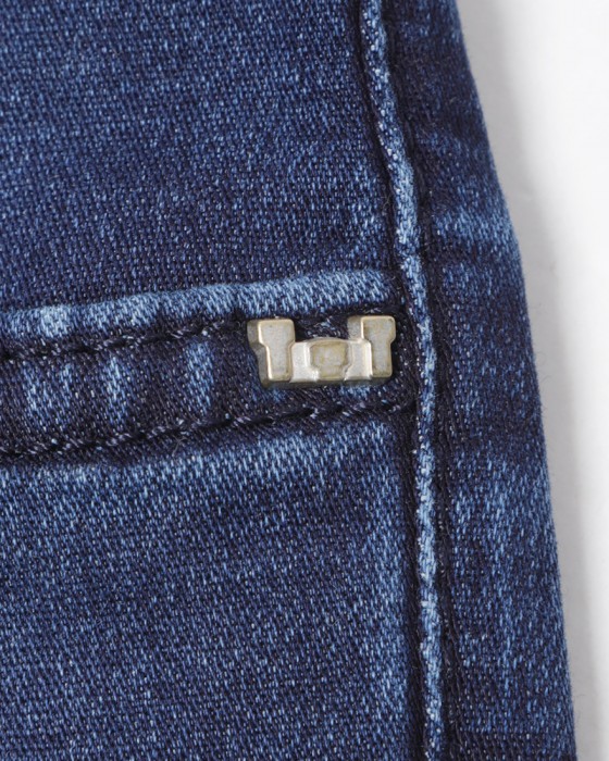 インディゴストレッチテーパードデニム｜Entre Amis（アントレ・アミ）｜TOKYOlife